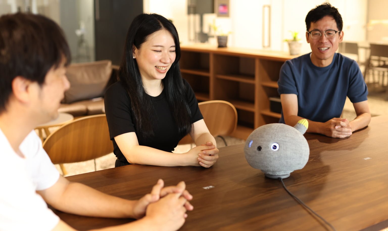 NICOBO, a robot born out of empathy with consumers and sense of mission ...